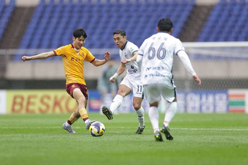 K League 1 2025: August Fixtures & Updated Standings
