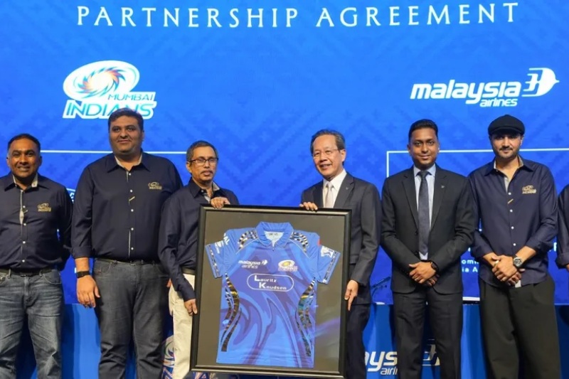 Malaysia Airlines Partners With Mumbai Indians as Global Airline