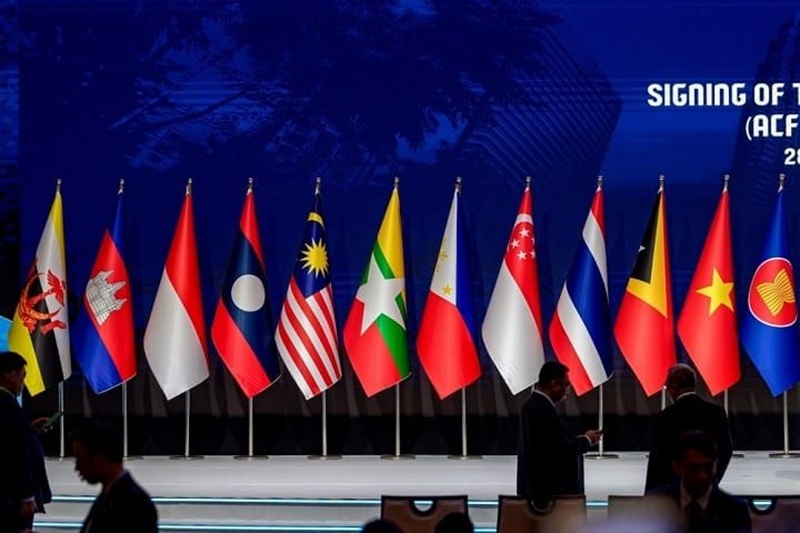 Malaysia Budget 2026: Cheaper Utilities & RM200 SARA Aid