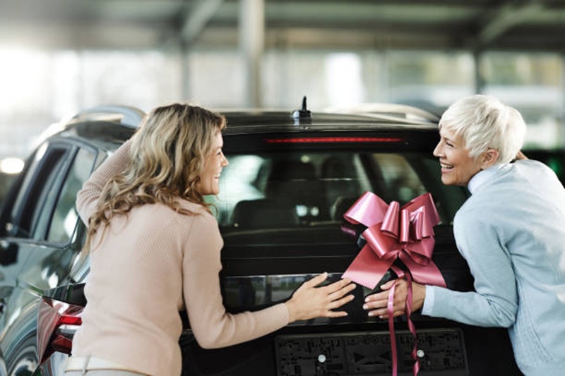 Gifting Cars for Grades Trend Safe or Risky in 2026