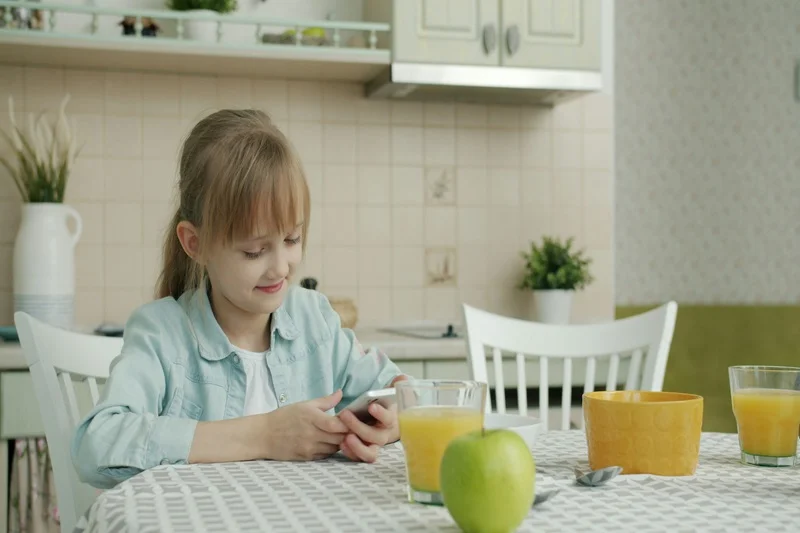 Indonesia Under-16 Social Media Ban 2026: What the ‘No Ads for Kids ...