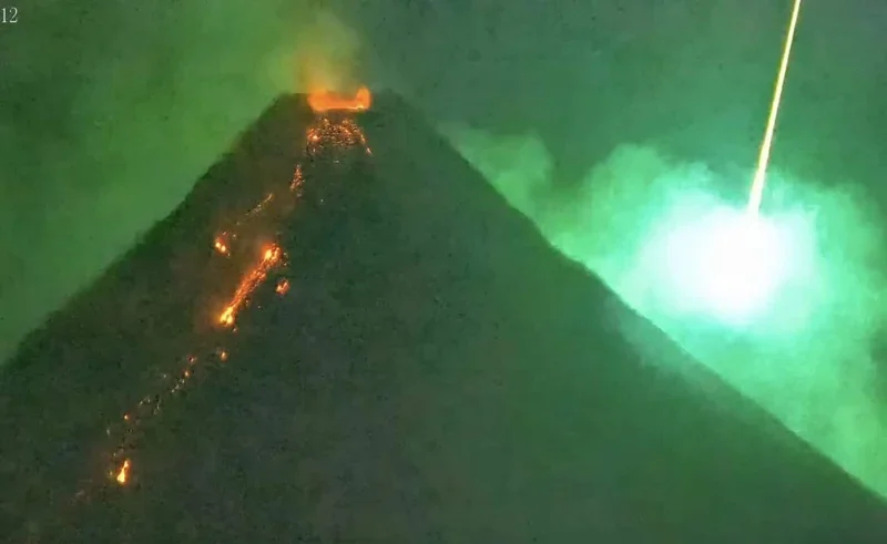Mayon Volcano Meteor Fact Check: Viral Video Truth Today