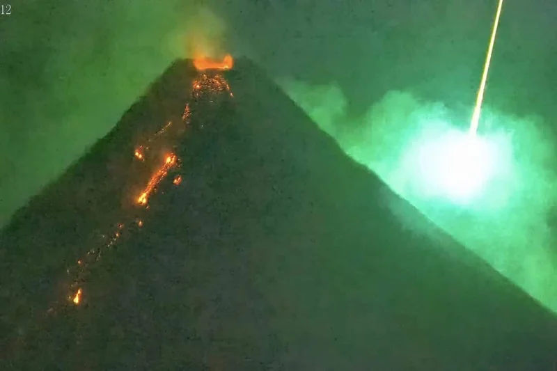 Mayon Volcano Meteor Fact Check: Viral Video Truth Today